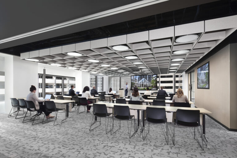 Amenities – 200 West Madison