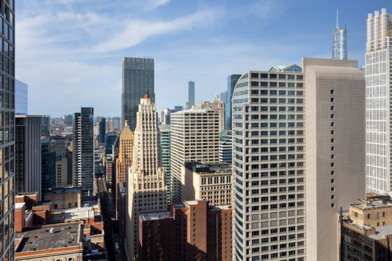 Building – 200 West Madison